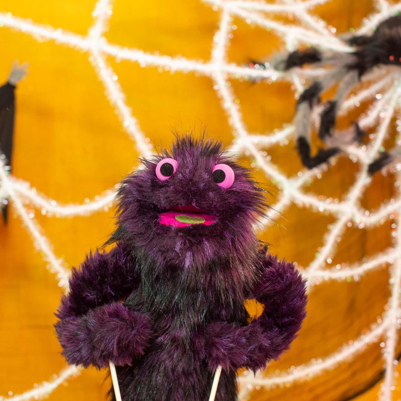 Amethyst - Hand & Rod Puppet – Ragmop & Goose