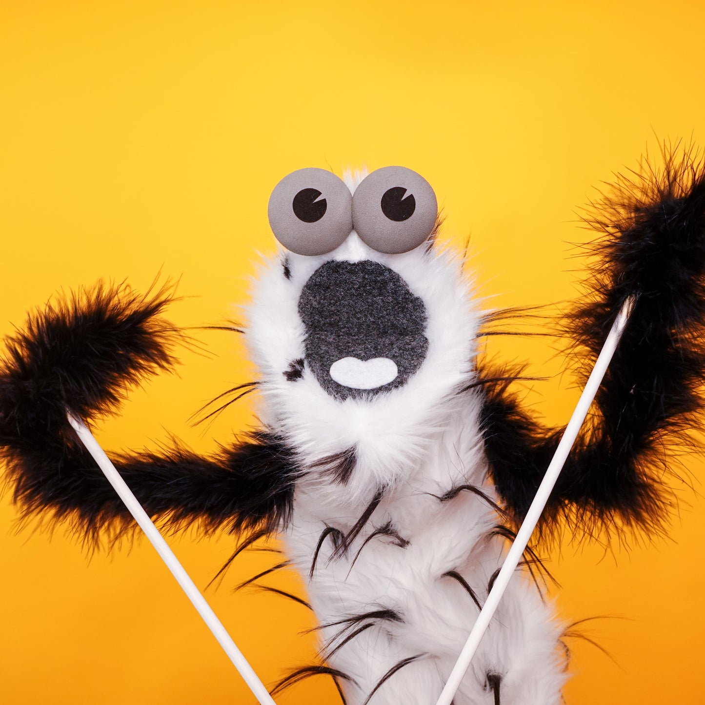 Inverted Ink Blot Zigzag - Hand & Rod Puppet – Ragmop & Goose